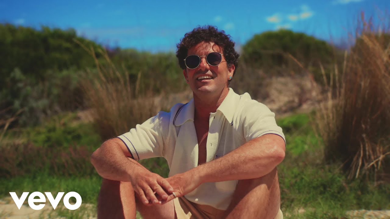 Tom Colwell - Light on the surface - YouTube