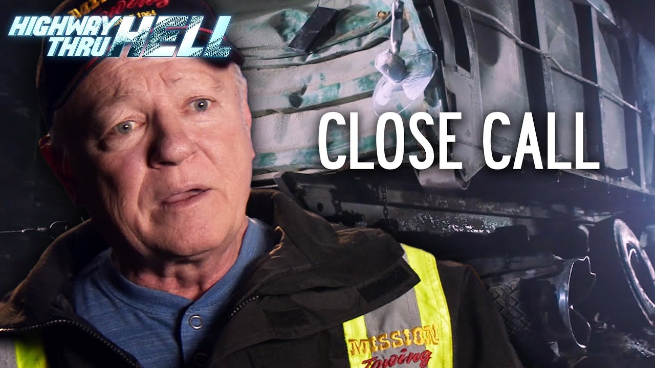 Dump Truck Narrowly Misses Ken | Highway Thru Hell - YouTube