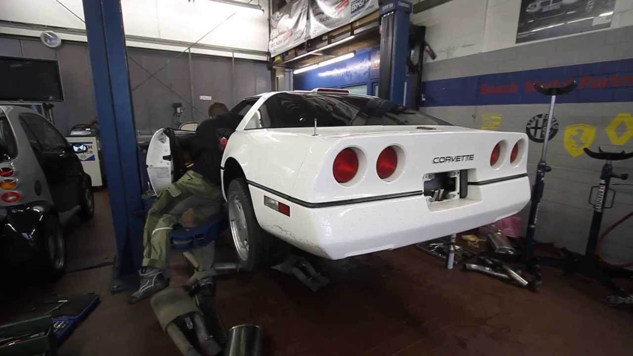Corvette C4 L98 Engine with Corsa Y-Pipe No Mufflers - YouTube