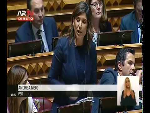 Andreia Neto questiona deputada do CDS - YouTube