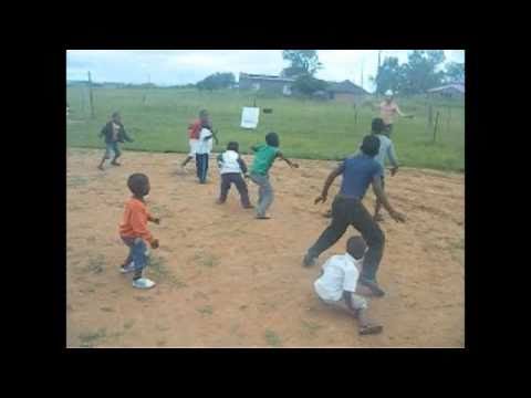Playing games with kids in South Africa - YouTube