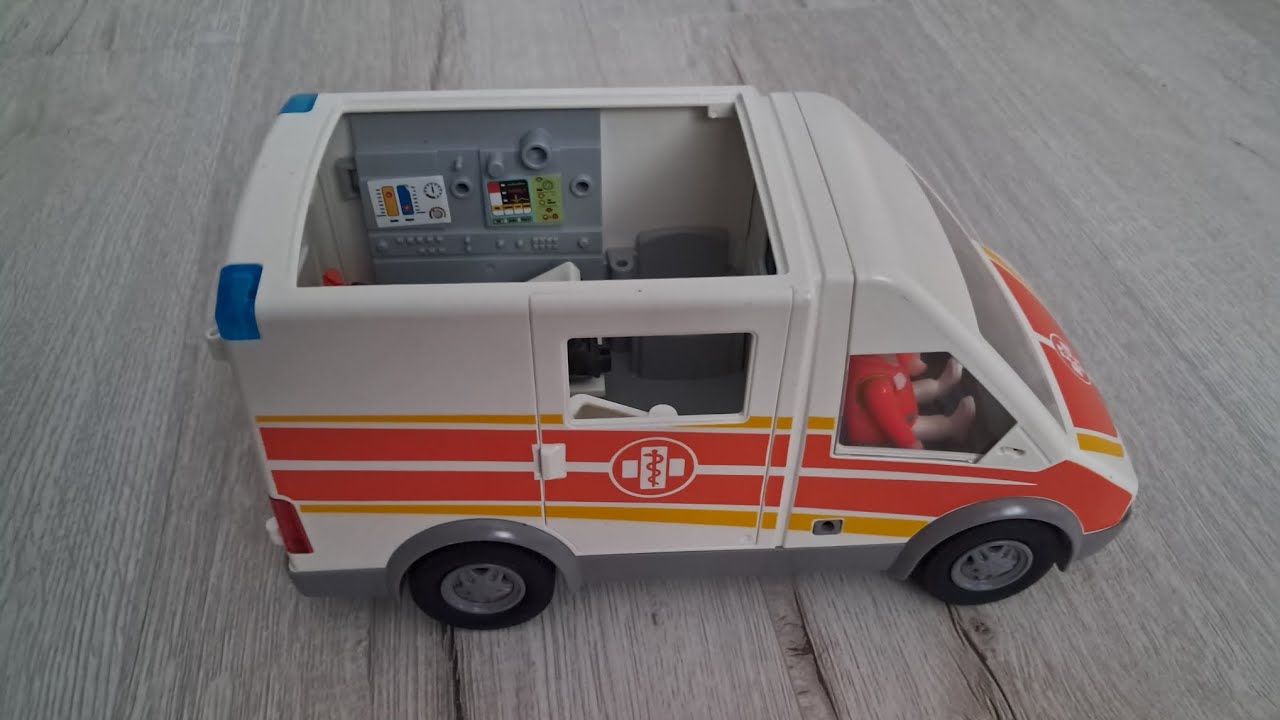 Playmobil 6685 Children's Hospital Ambulance - YouTube