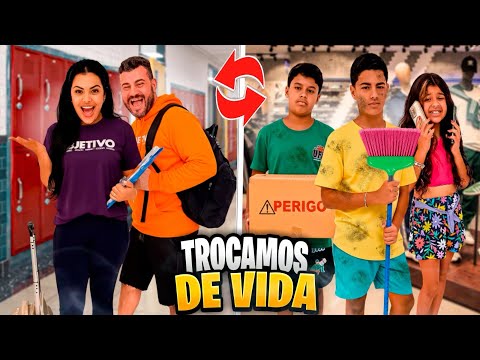TROCAMOS DE VIDA COM NOSSOS PAIS *conseguimos fazer tudo? 😬