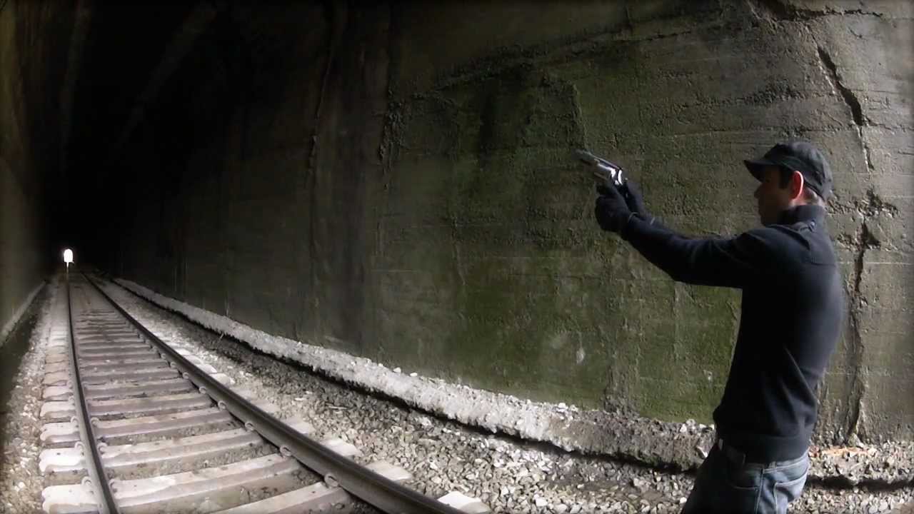 500 S&W Magnum Muzzle Flash (Underground) - YouTube