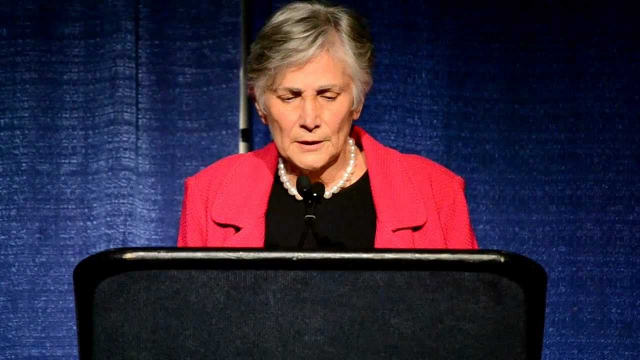 Diane Ravitch, Sacramento, 1/20/12 (Clip 4) - YouTube