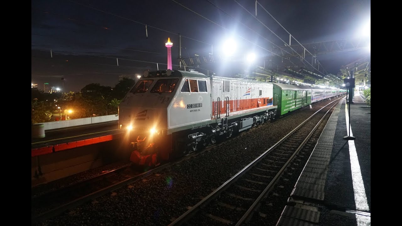 🇮🇩 [KAI] KA 48 Sembrani Jakarta Gambir → Surabaya Pasar Turi - YouTube