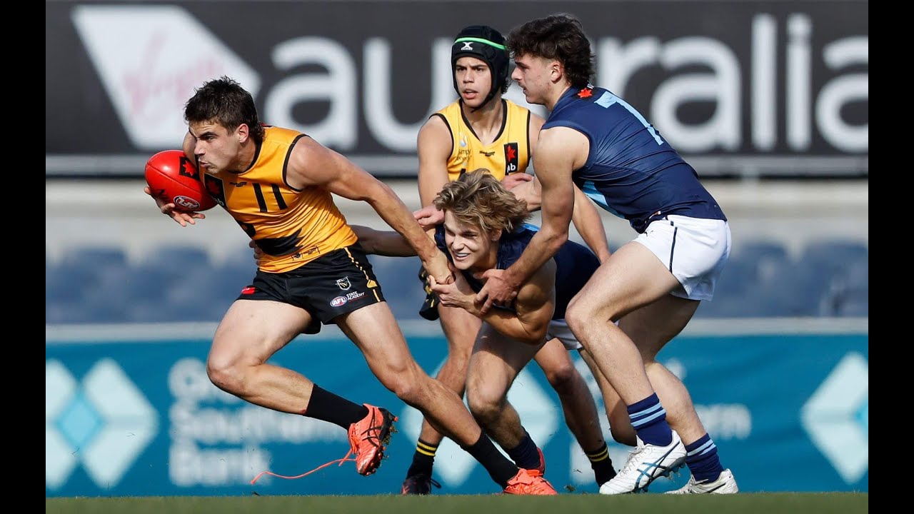 Elijah Hewett vs Vic Metro ( 2022 AFL U18 Championships) - YouTube