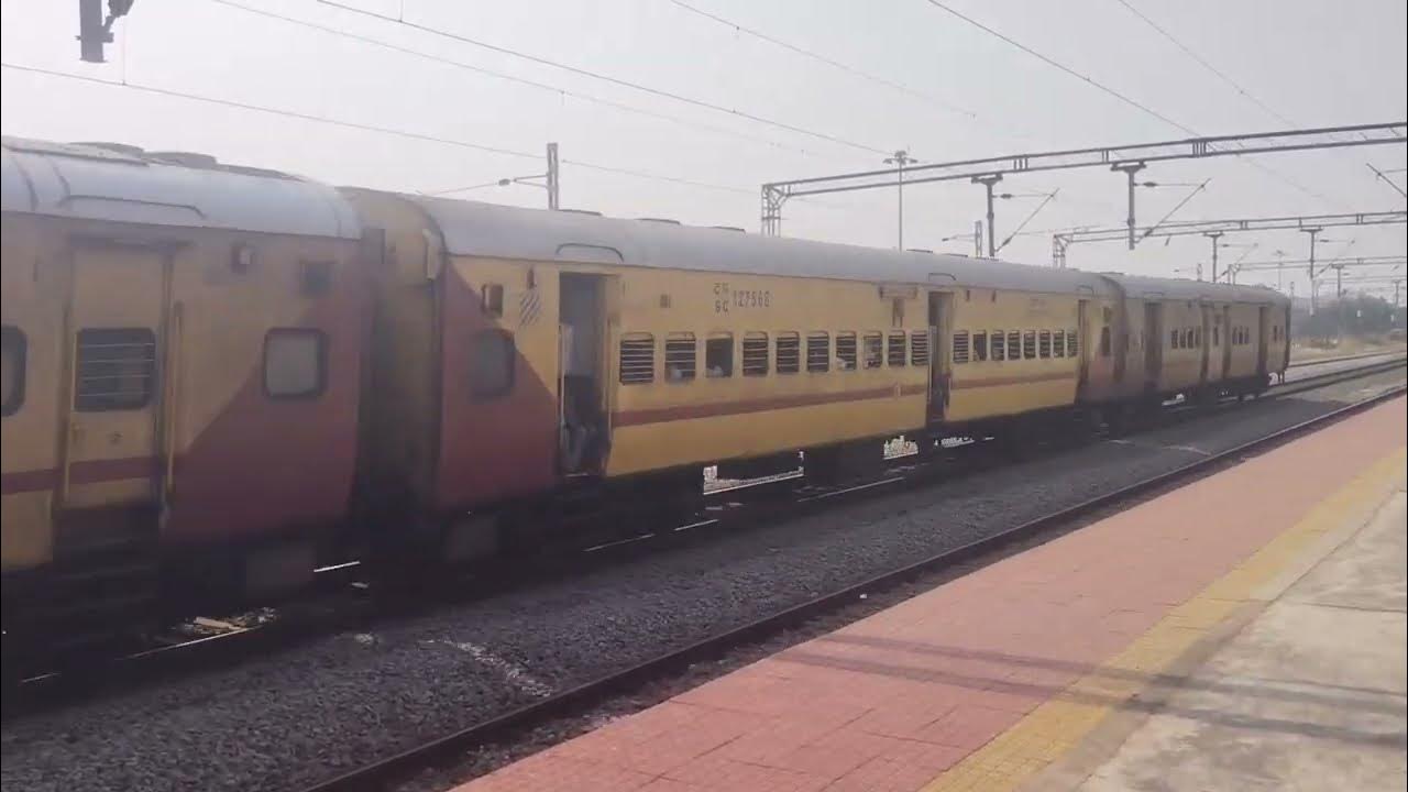 Back to Back Running of Trains on Earley Evening at || chityala railway station.... - YouTube