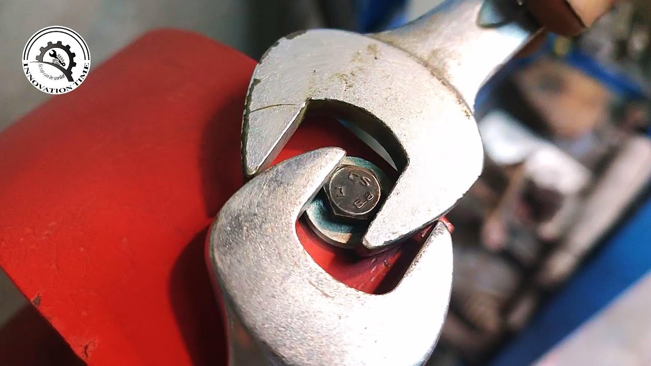 4 Wrench Tricks from Professionals - YouTube