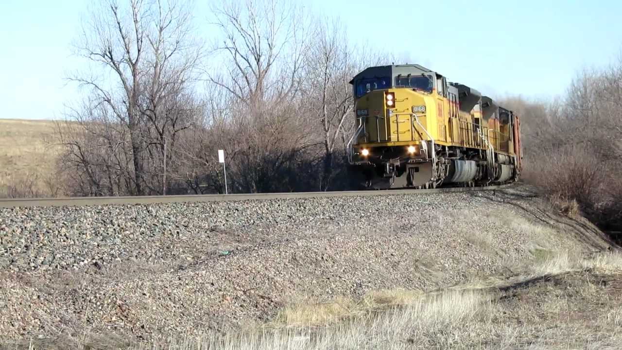 Union Pacific SD90 Diesel Power!! - YouTube