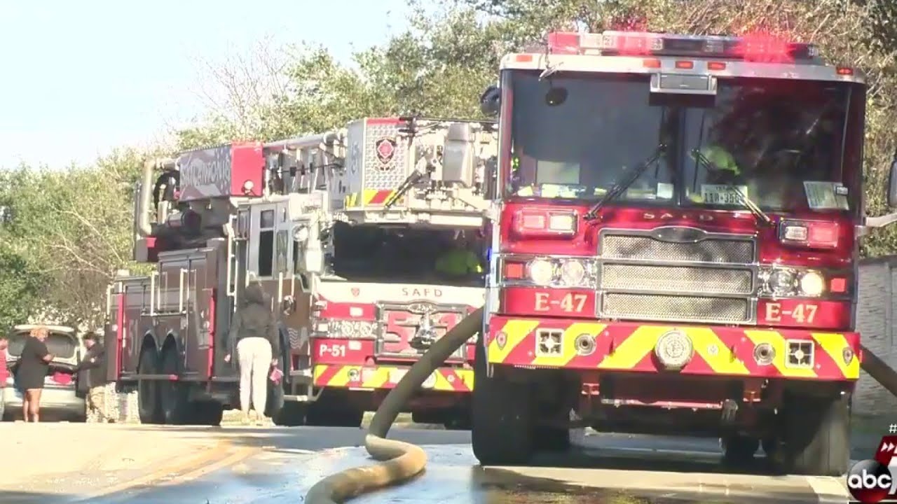 Dozens displaced after apartment fire in Medical Center area - YouTube