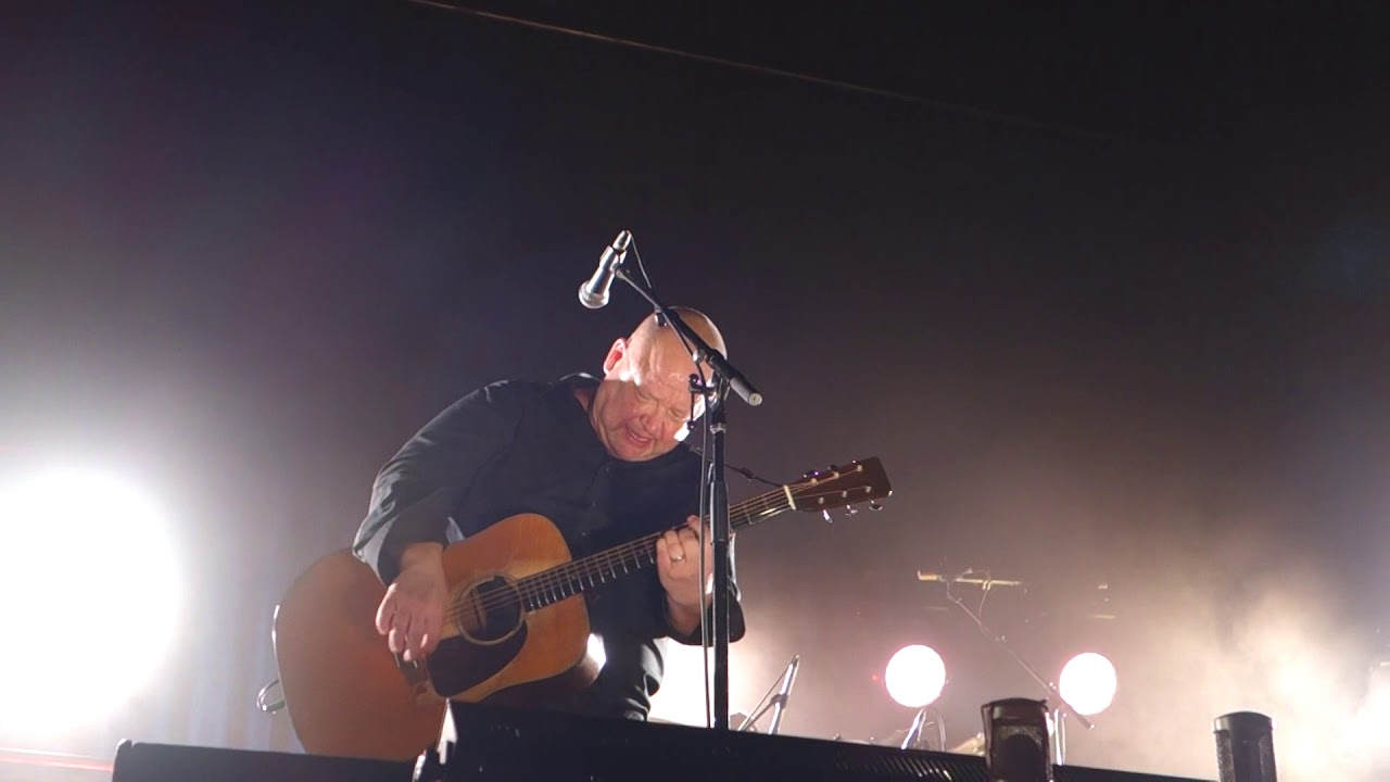 Pixies - Ed Is Dead – Live in Oakland - YouTube
