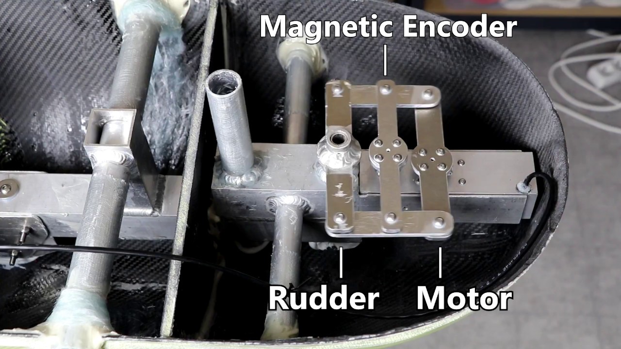 Rudder control: Worm geared motor with a position feedback - YouTube