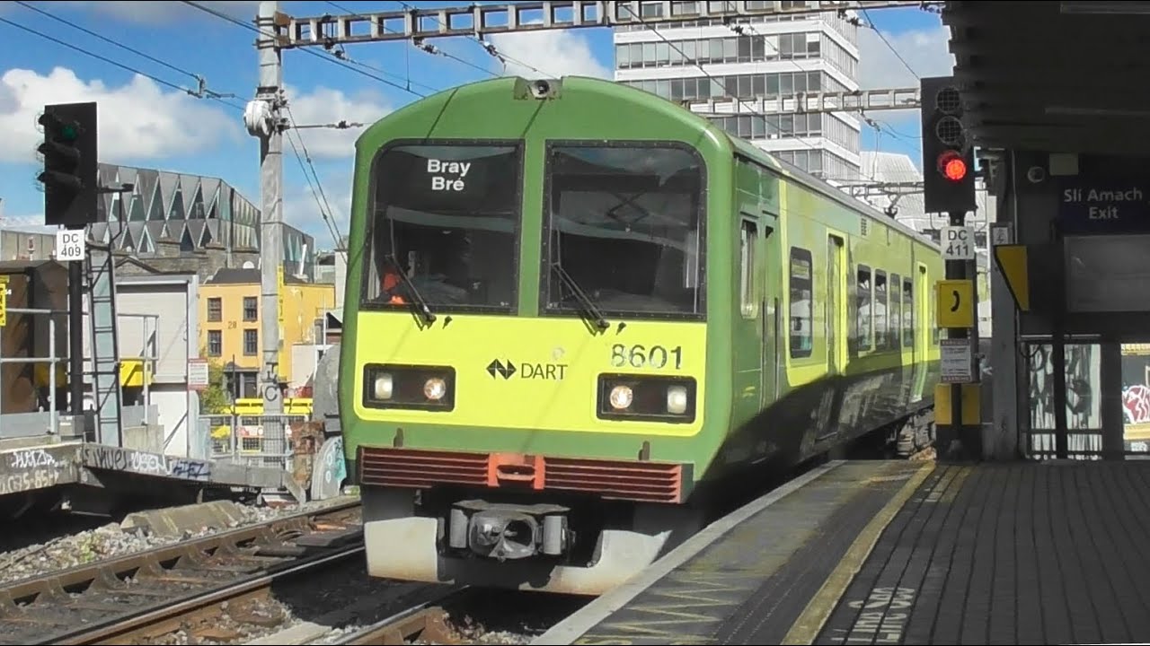 Irish Rail 8500 Class Dart Train 8601 - Tara Street Station, Dublin ...