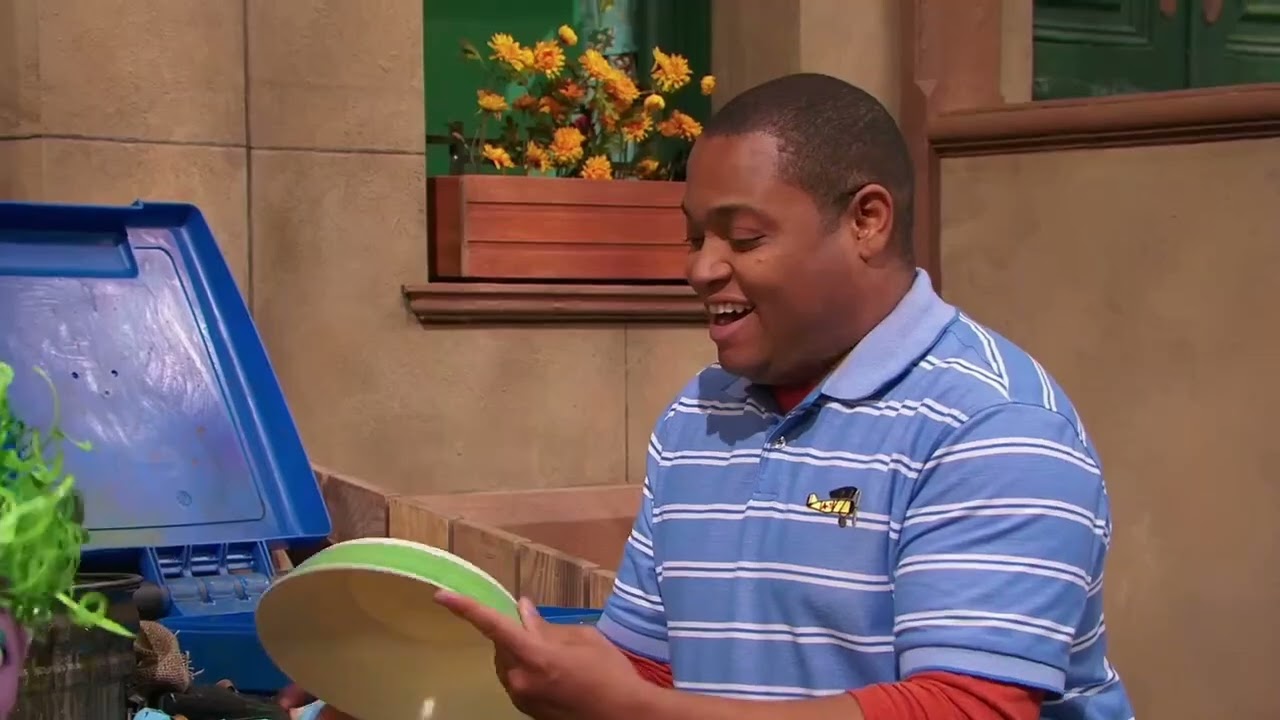 Sesame Street: The Recycling Fairy Street Story - YouTube