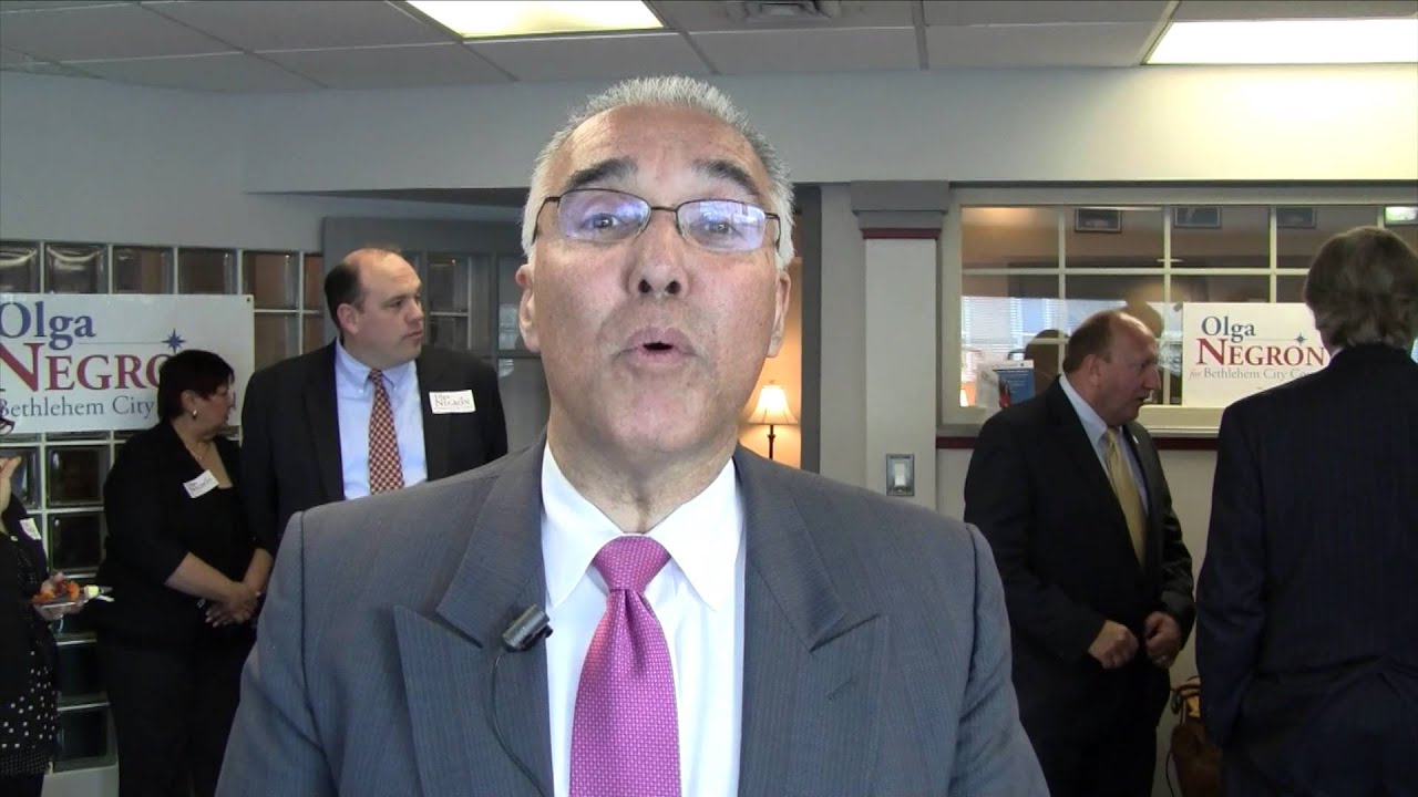 #ISupportOlga - Ismael Arcelay en Español! - YouTube