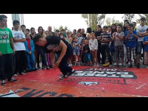 Guma, Busik vs Santa, Kair