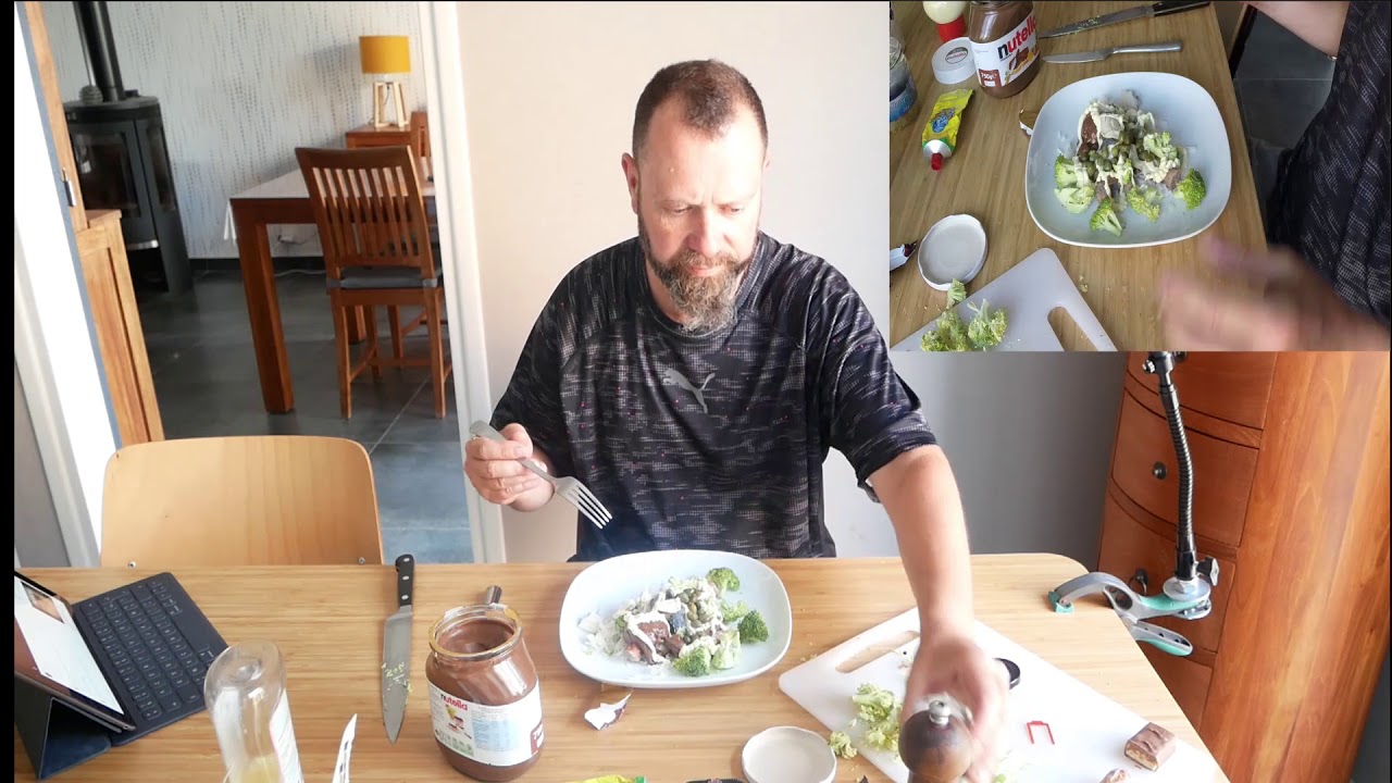 ESSAYEZ DE NE PAS VOMIR #4 - YouTube