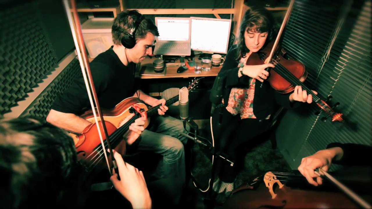 Shed Sessions: Broadcast 2000 - Rouse Your Bones - YouTube