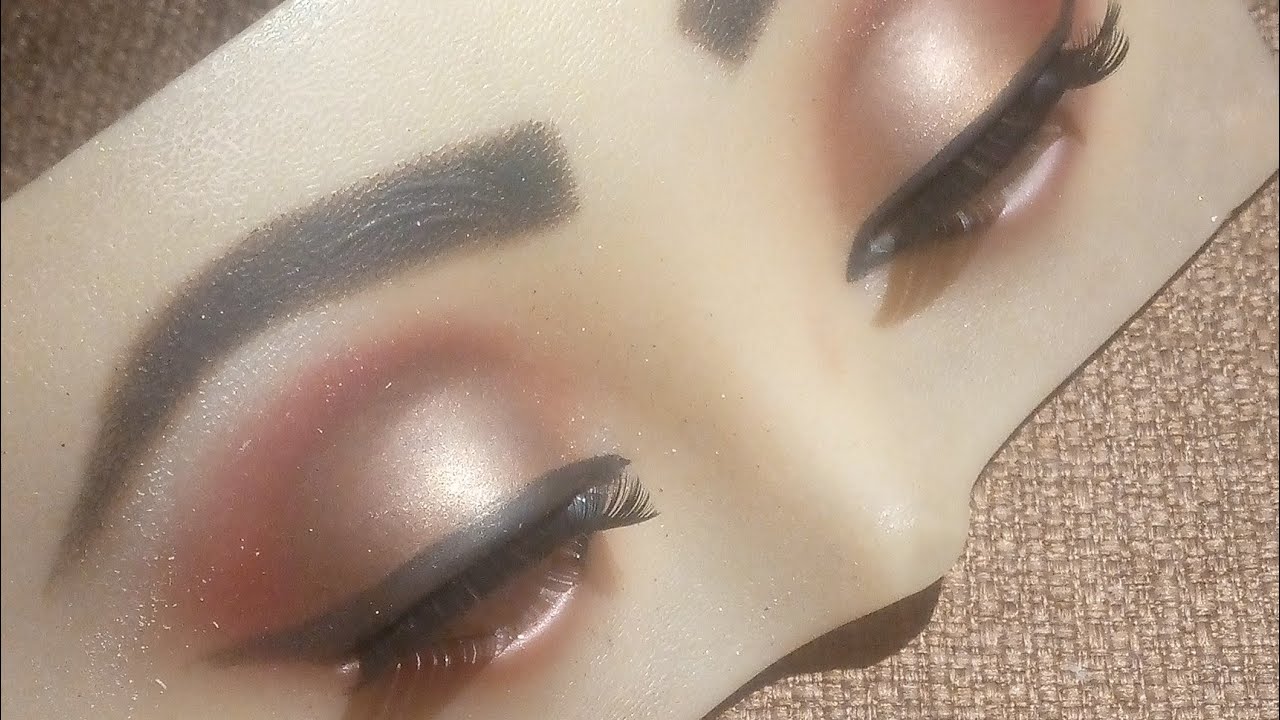 Red copper eye makeup on eye dummy | Copper makeup for party | Ayesha ...