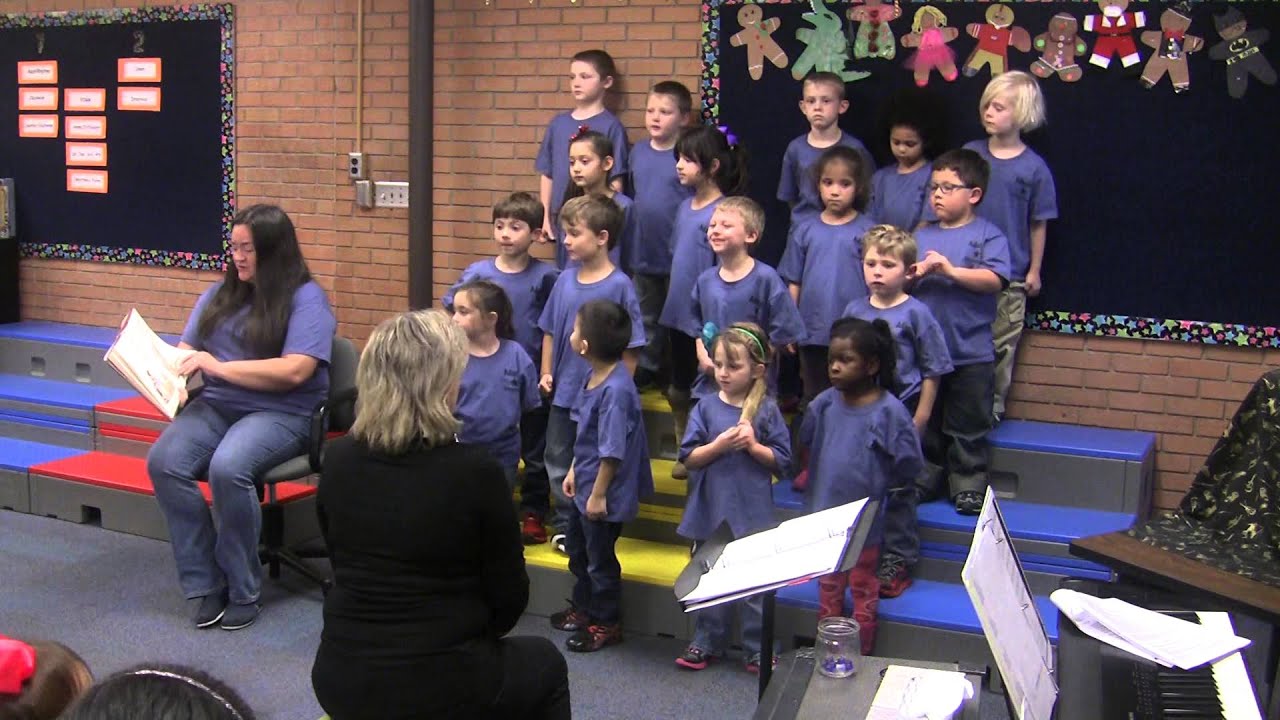 Mrs. Lugo-Brown's Kindergarten Class Program 2014 - YouTube