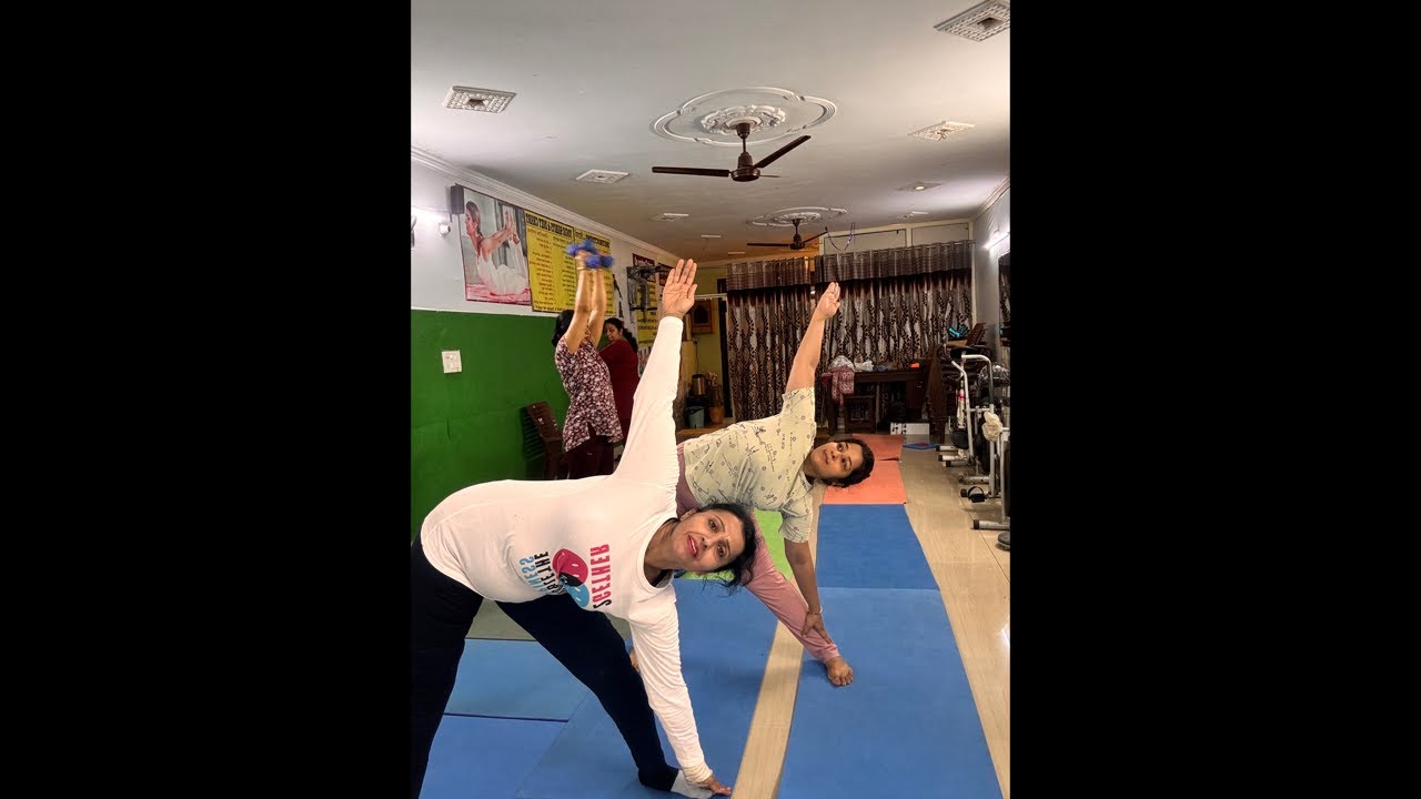 An very effective Yoga workout session for belly fat loss |Dr. Sandhya ...