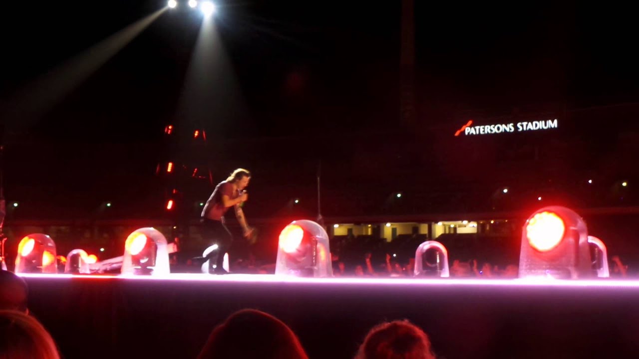 One Direction - Best Song Ever, Perth, On The Road Again Tour. 2015 ...