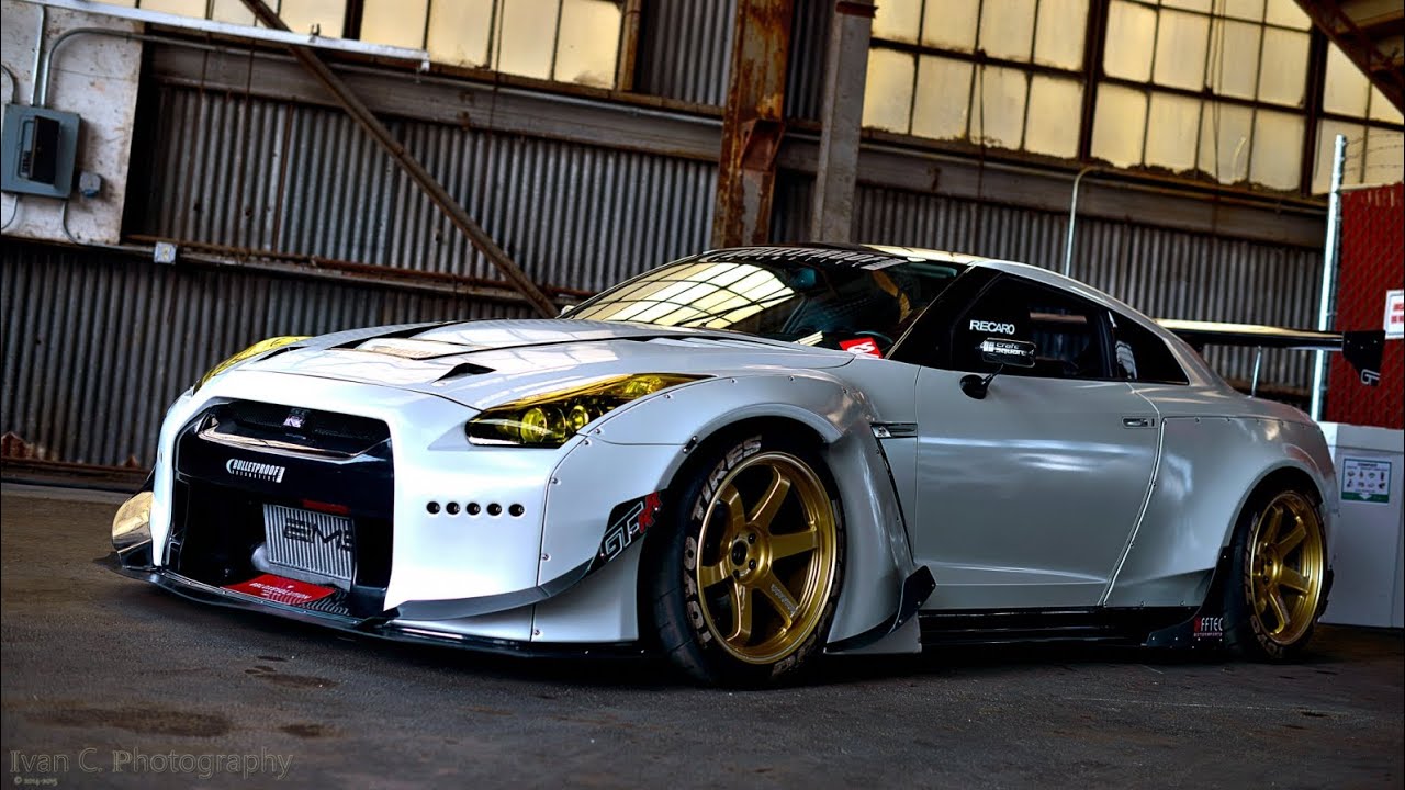 GTR Showcase Trailer | Epic Montage | Roblox Plane Crazy - YouTube