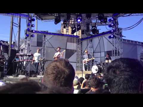 Alt-J (∆) - Dissolve Me Live @ SXSW MTVu Woodie Awards 2013 - YouTube