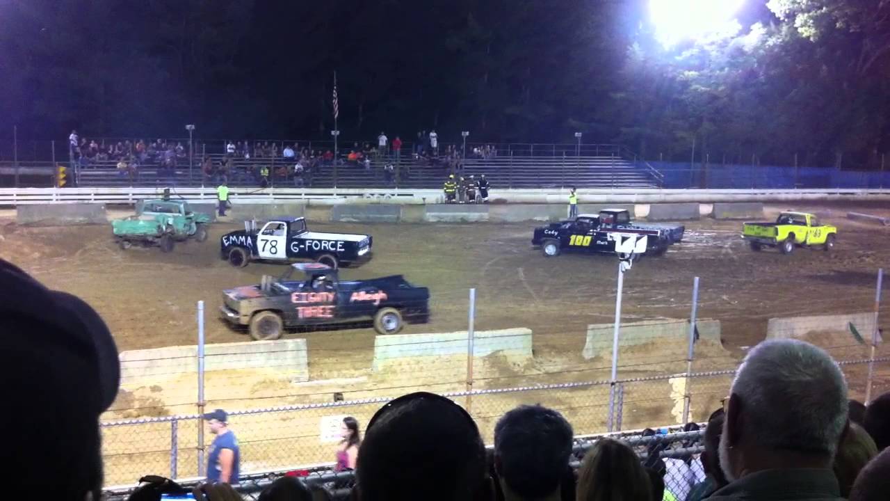 full size truck demo derby - YouTube