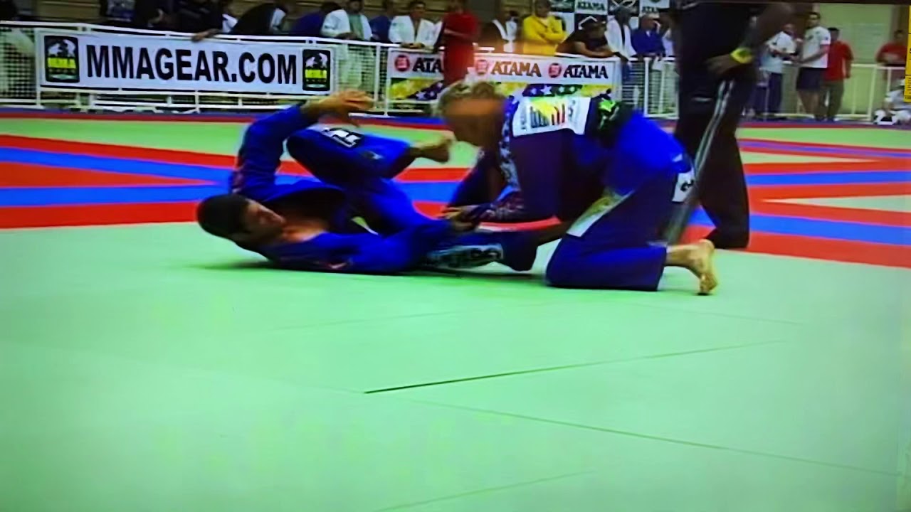 Worst call in bjj history -2003 Pan Am Final - Todd Margolis Vs Paulo ...