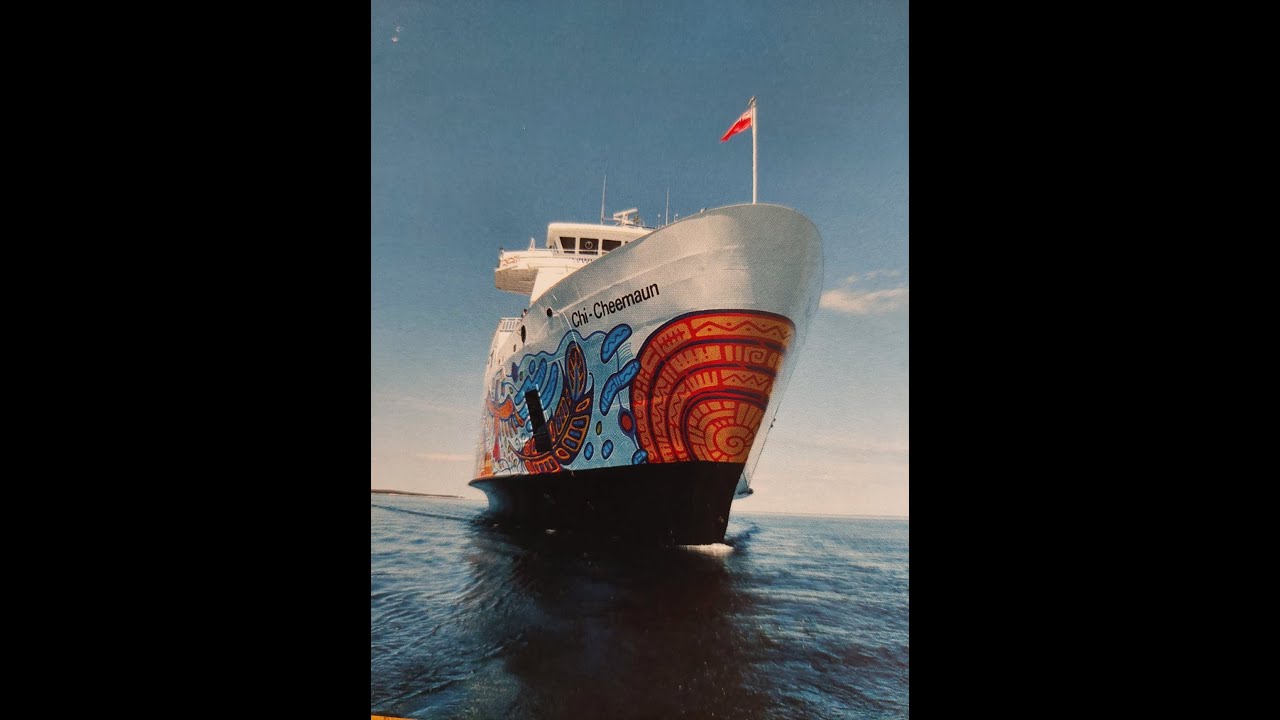 MS Chi-Cheemaun (Big Canoe) - YouTube