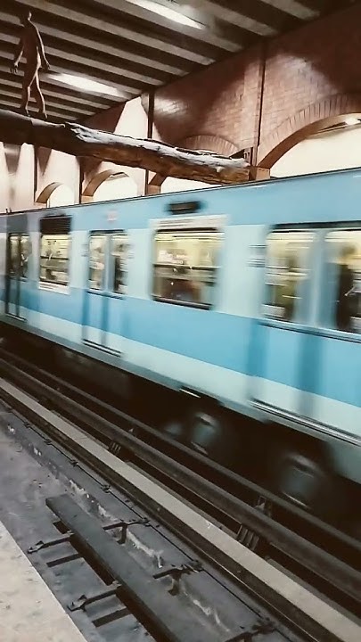 NS 74 3043 En santa Ana Línea 5 Metro de Santiago - YouTube