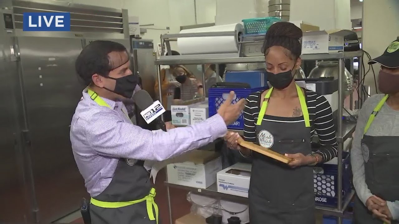 On the Go with Joe: Meals on Wheels - YouTube