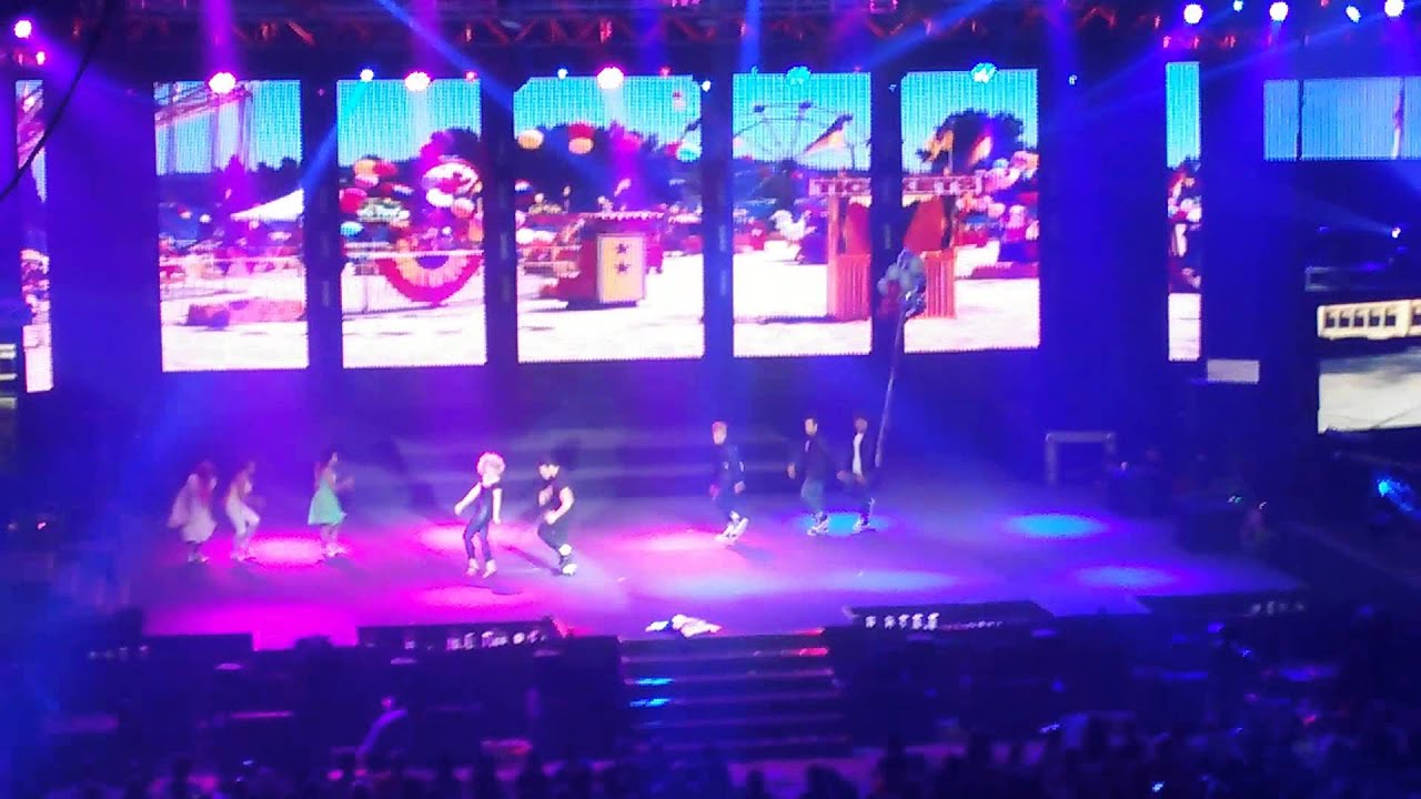 Grease Juventud Vibra 2015 VIP Dance Studio - YouTube