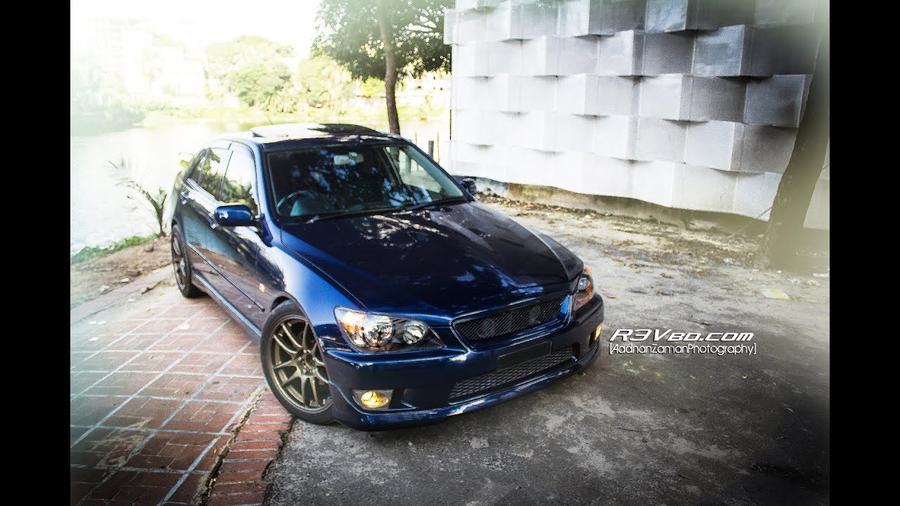 Ultimate Lexus IS200 exhaust sounds - YouTube