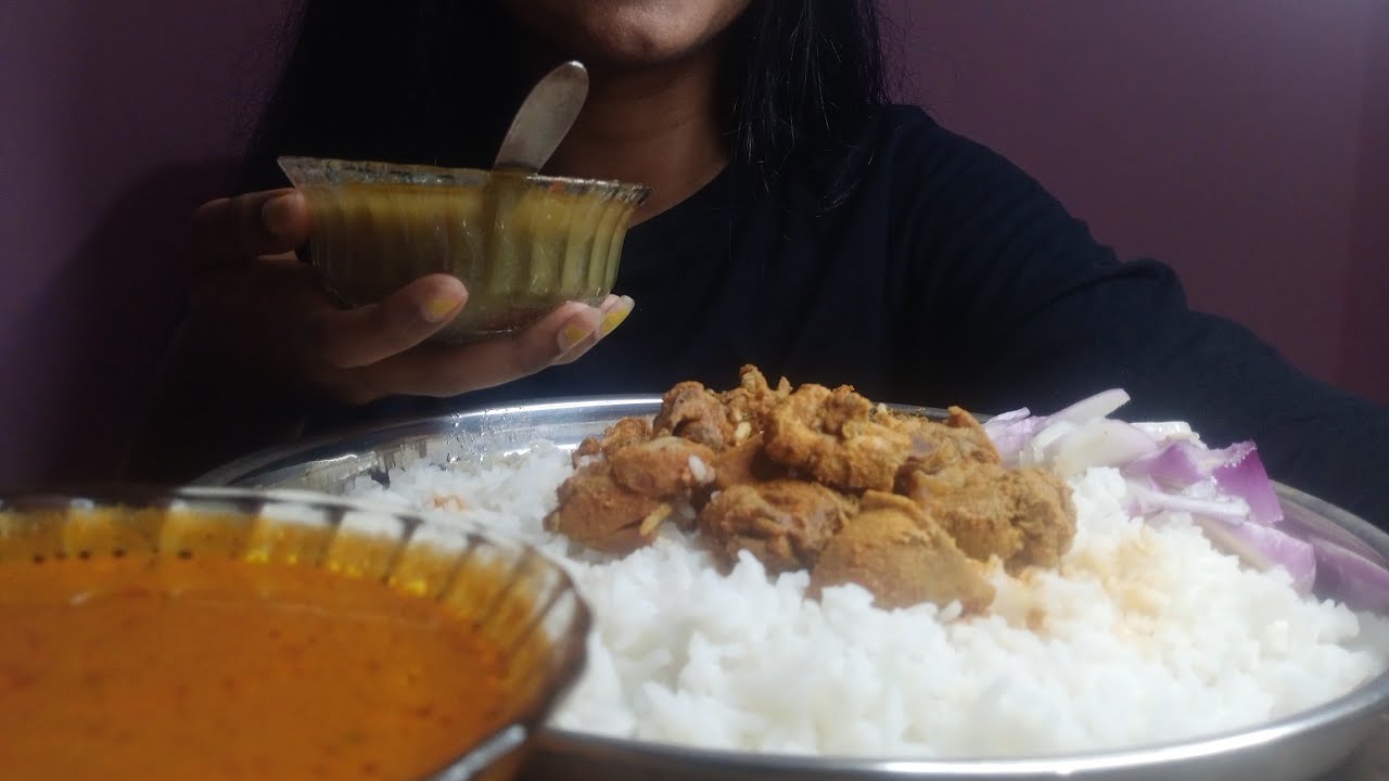 Eating show| Eating Spicy chicken curry🍛, Chicken Rassa,Rice,Extra ...