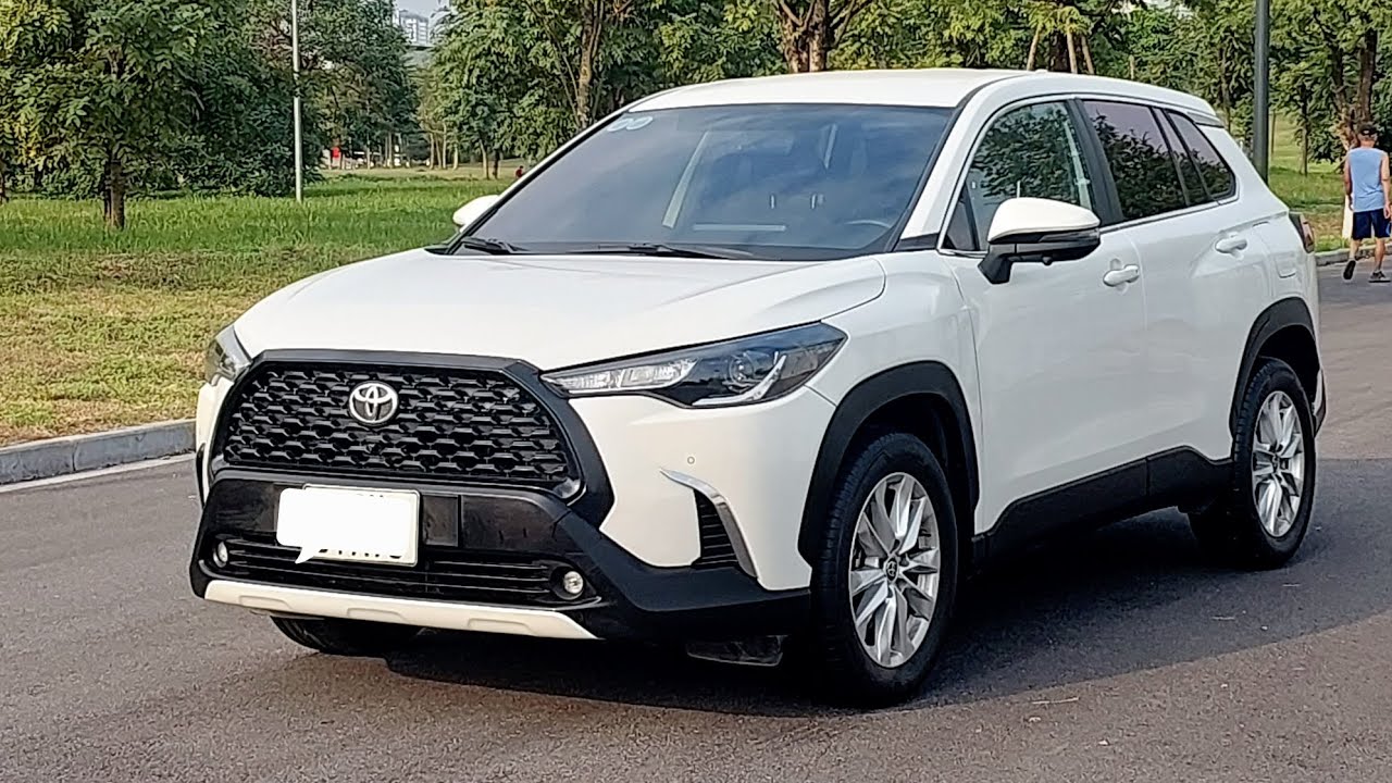 Toyota Corona Cross 2022G| Hanh xe chất - YouTube
