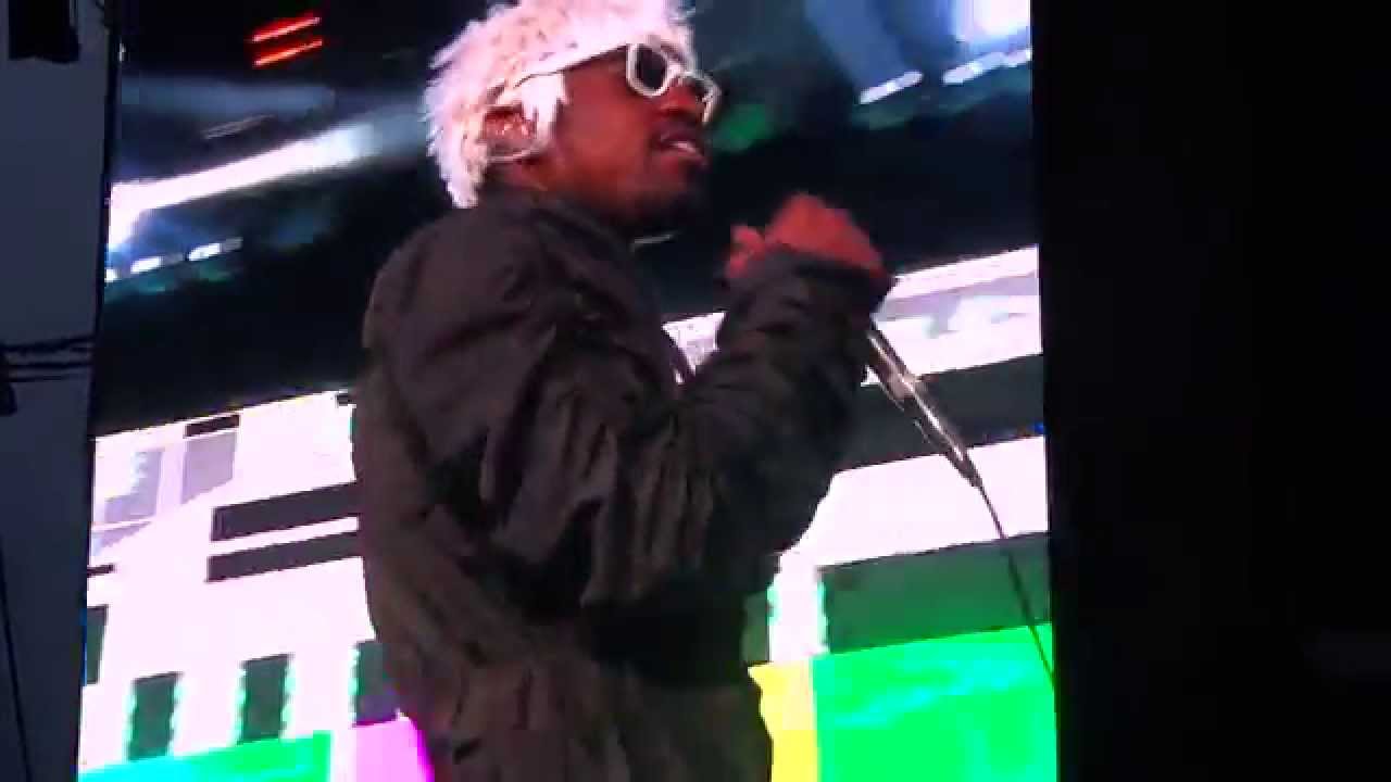 Outkast - Hey Ya! LIVE Pukkelpop - YouTube