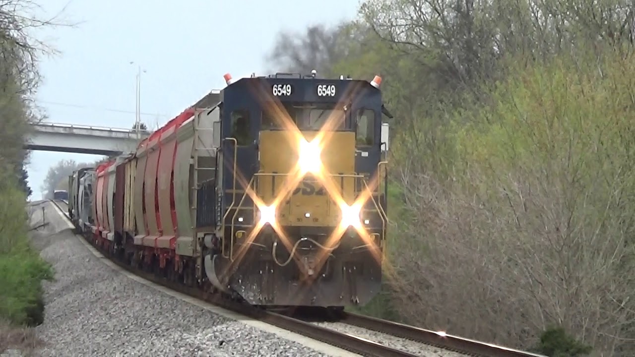 Solo CSX GP40-3 6549 Leads Local M771 on 4/4/19 - YouTube
