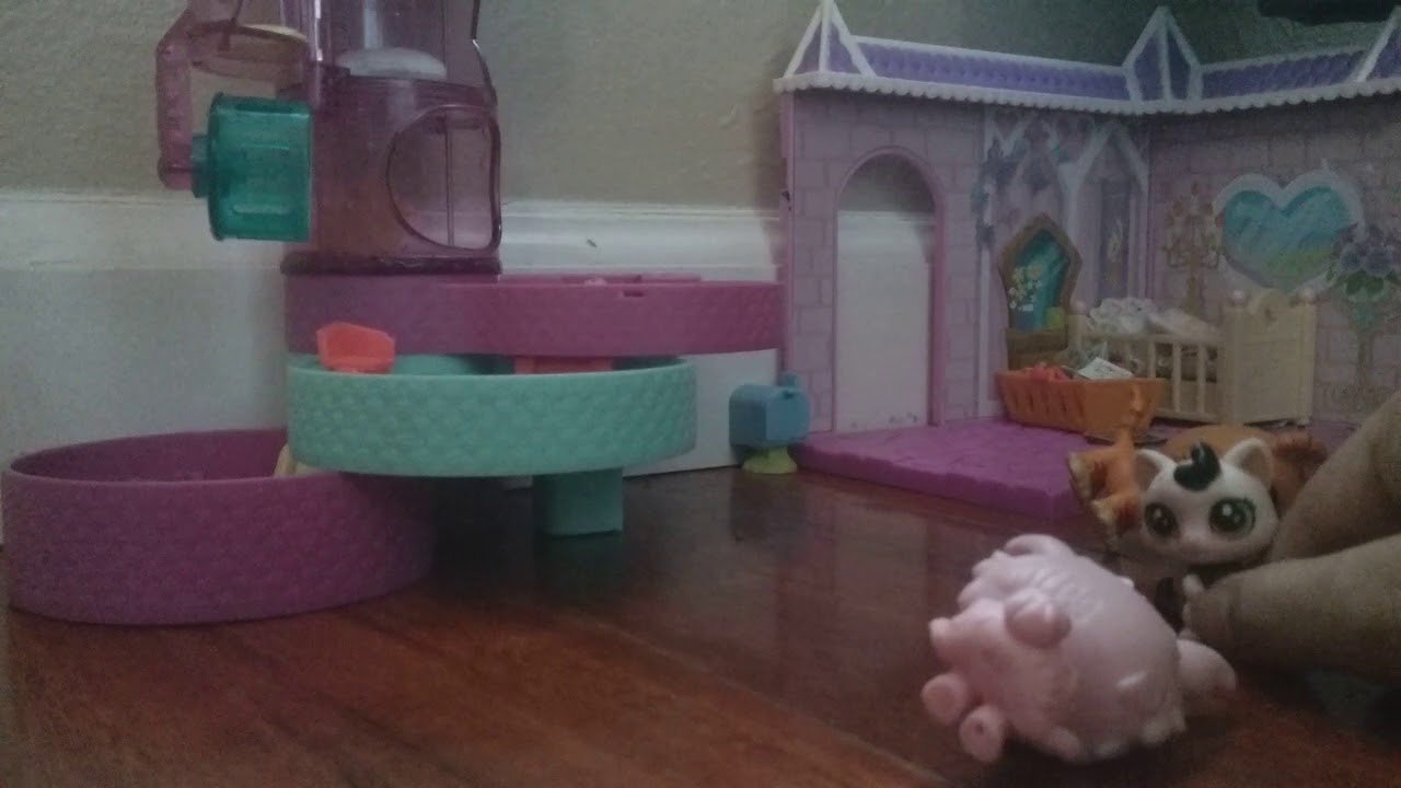 LPS: HAUNTED HOUSE - YouTube