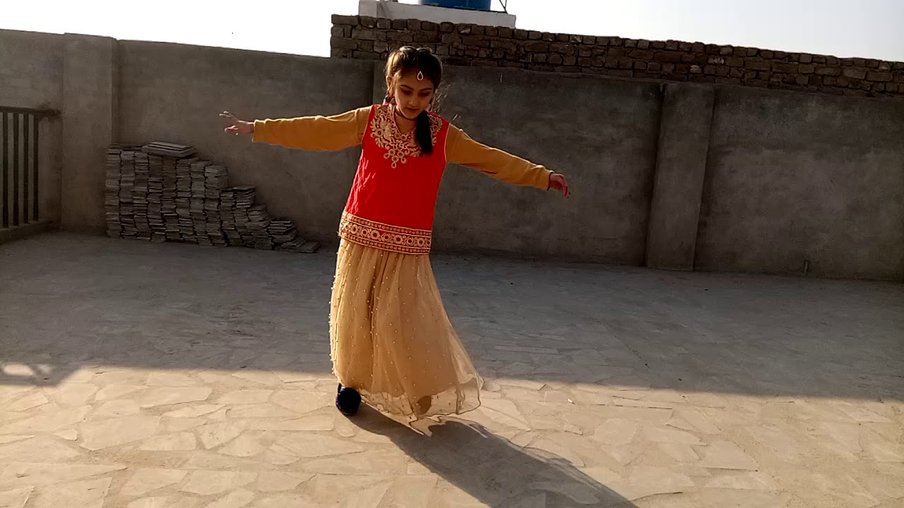 Cultural dance OF GILGIT BALTISTAN | SITAMGAR | sajila_the dancer - YouTube