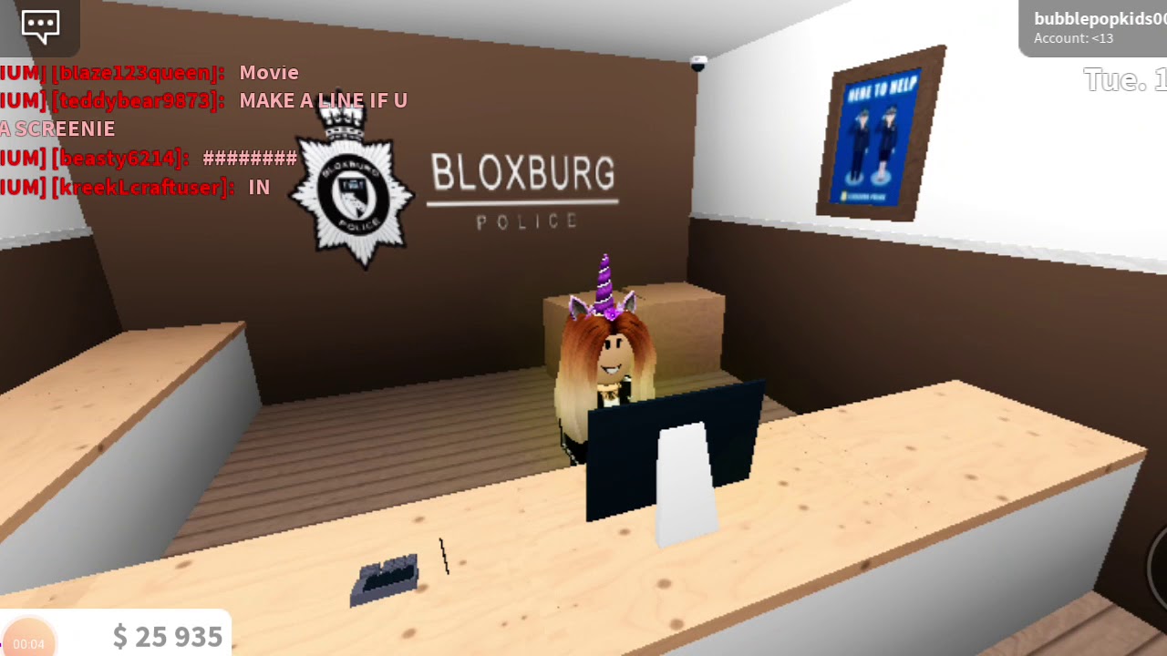 IM IN PHOEBERRY'S TOWN - YouTube