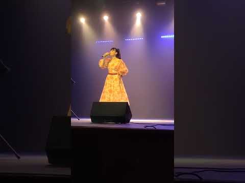 Diana Ankudinova - Can't help falling in love en vivo 🤩