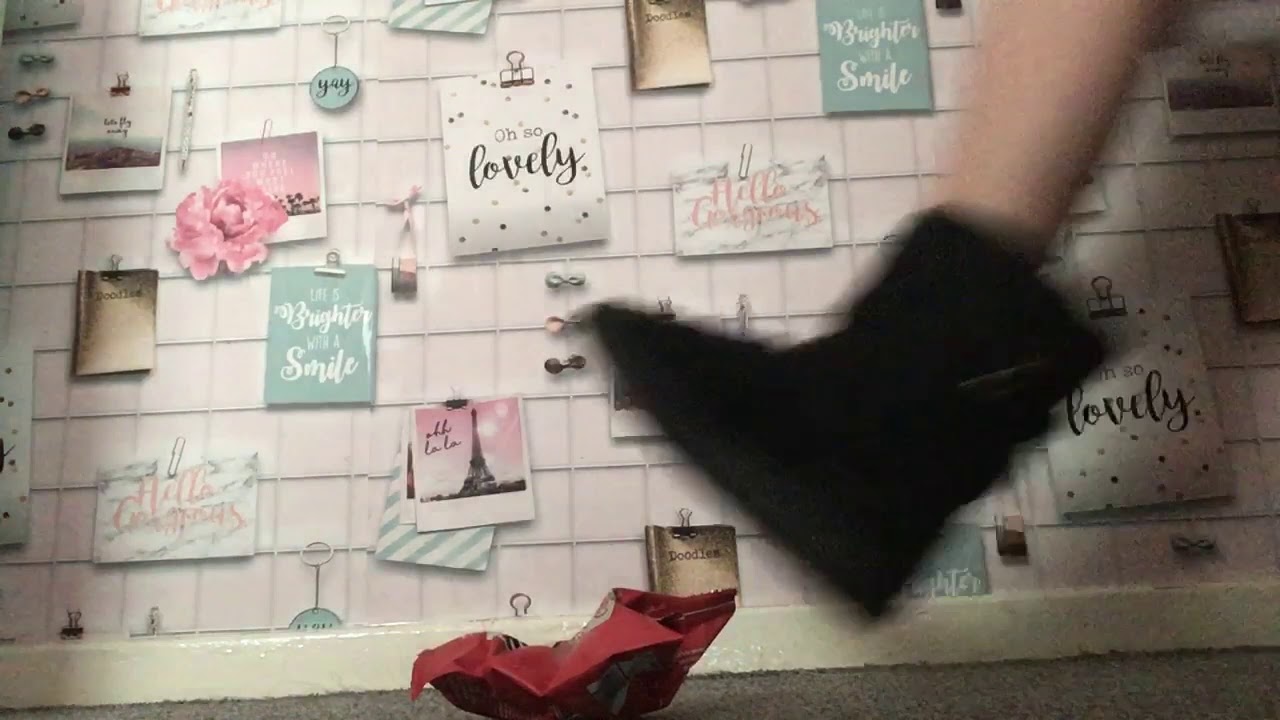 Crushing ASMR🥰 - YouTube