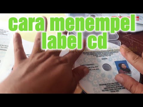 cara menempel label cd - YouTube