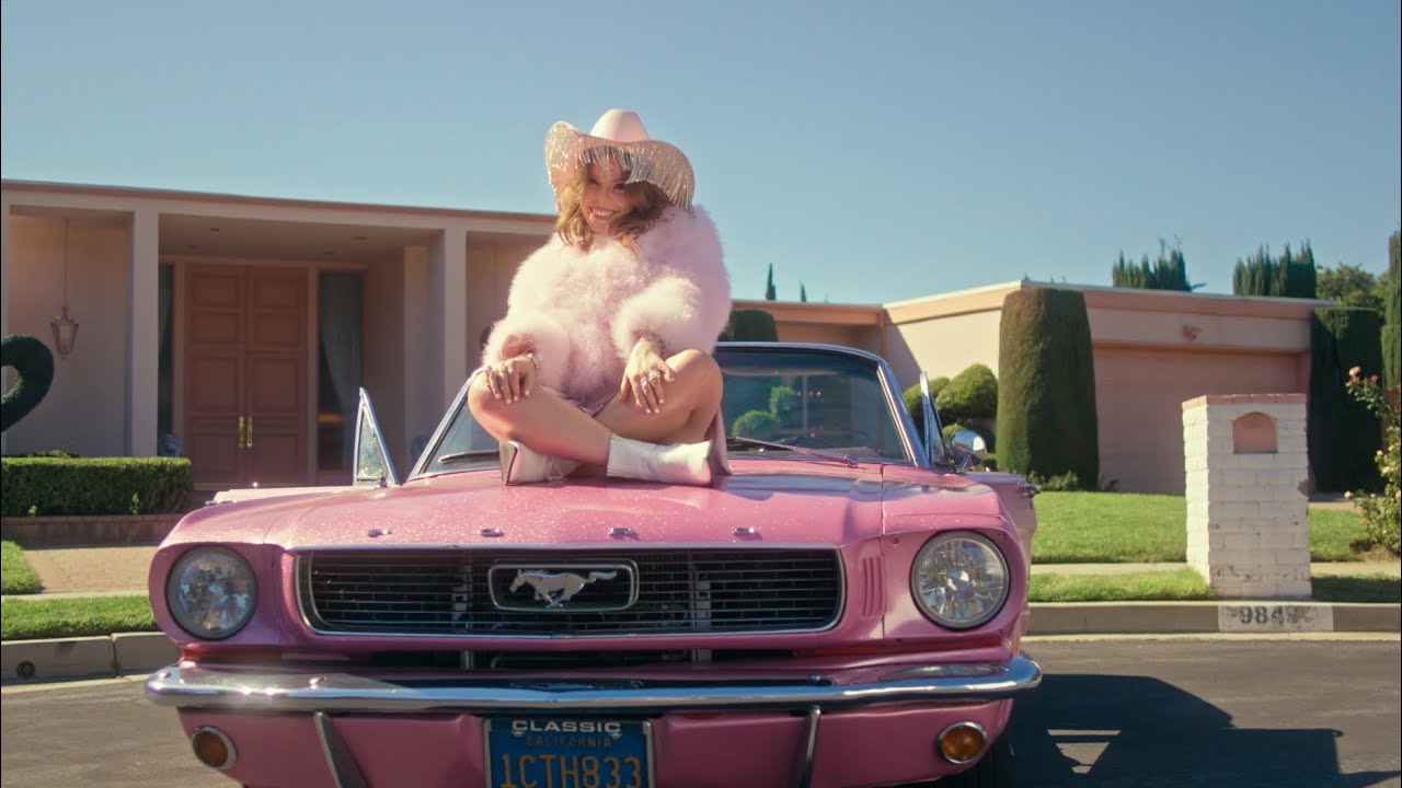 Lulu Simon - All In (Official Music Video) - YouTube