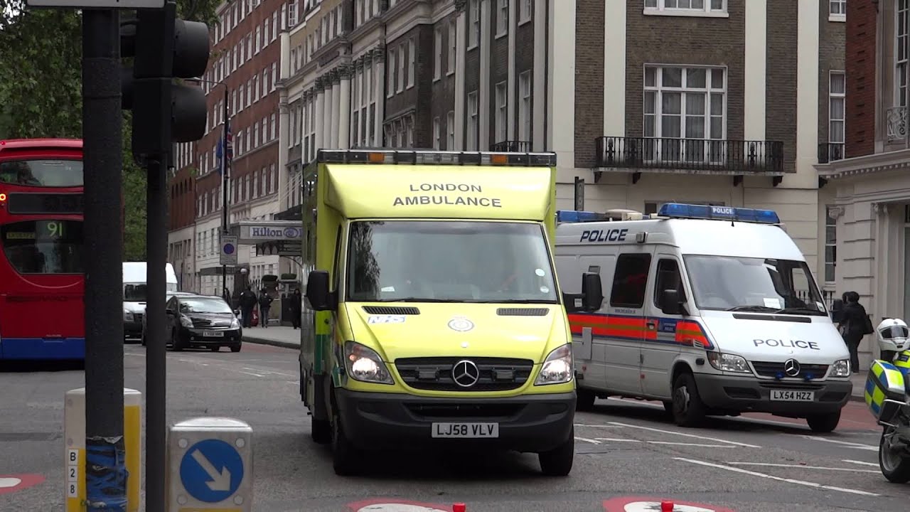 London Ambulance Service - Mercedes Sprinter Emergency Ambulance On An ...
