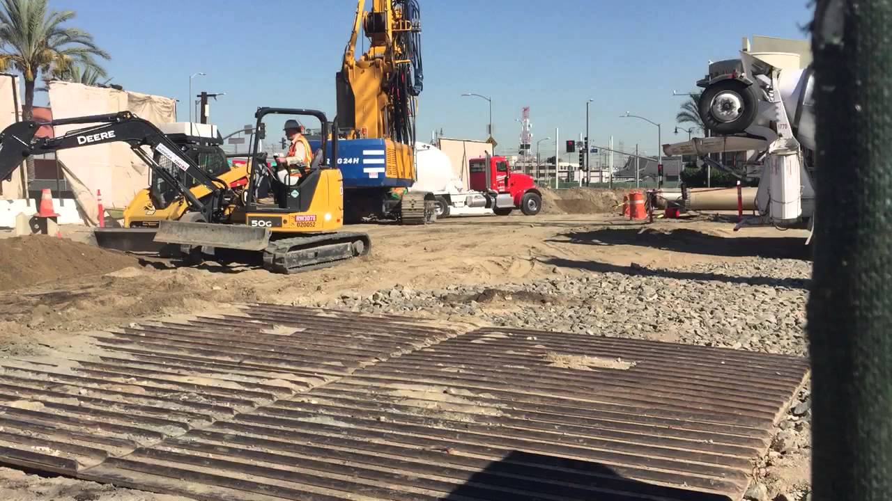 Metro rail regional connector project - YouTube
