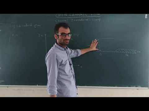 Open Channel Flow -31 [Channel Transitions - Flow over a hump]